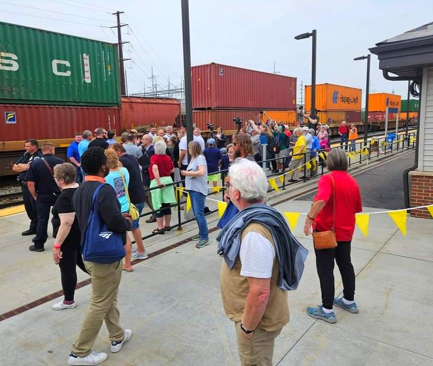 Amtrak Borealis service welcomed by first riders as the train rolls ...