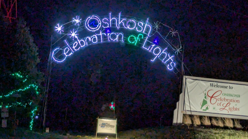 Oshkosh Celebration of Lights kicks off its 23rd year - WISS - Oshkosh
