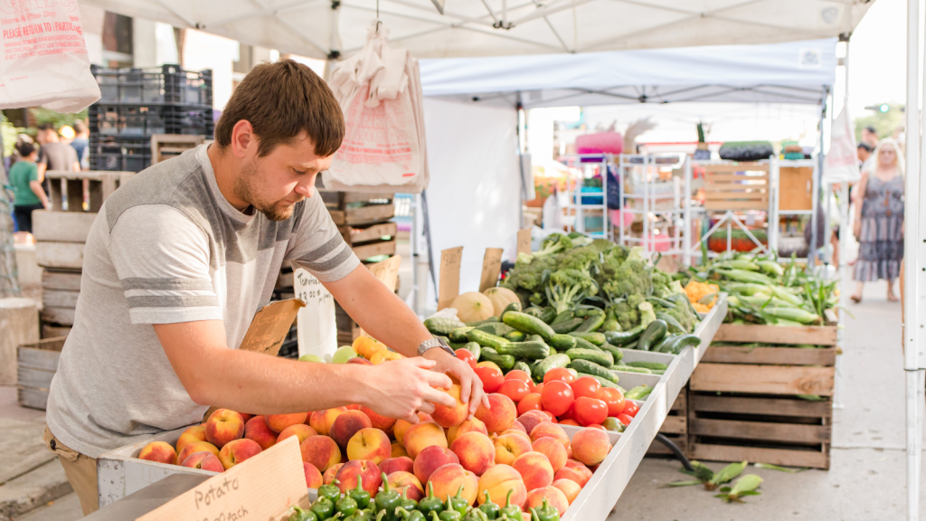 Wednesday Farmers’ Market on Broadway returns this week - WGBW - Green Bay